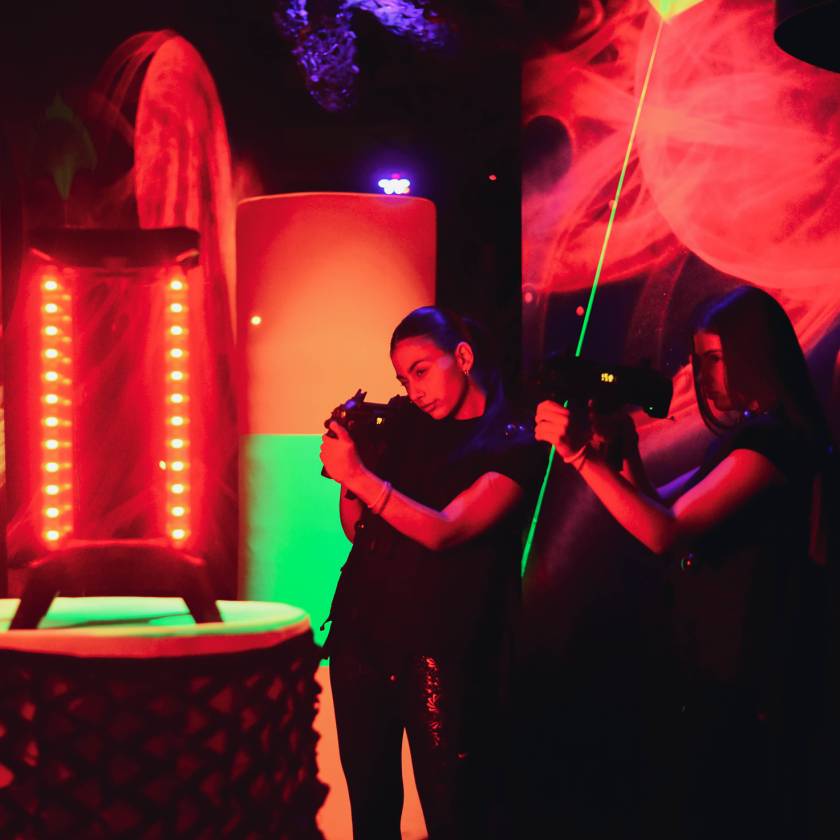 Lasermania – Dobrodošli u Laser Tag i Led Floor svijet!